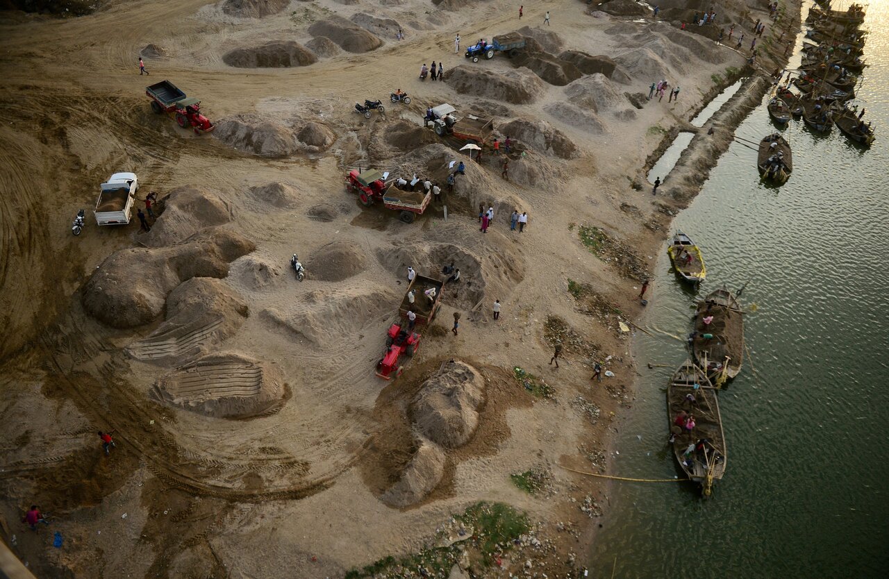 Regulating an Irresponsible Industry: Sustainable Sand